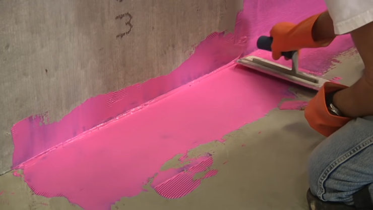 What is RedGard and How to Use it For Long-Lasting, Durable Tile ...